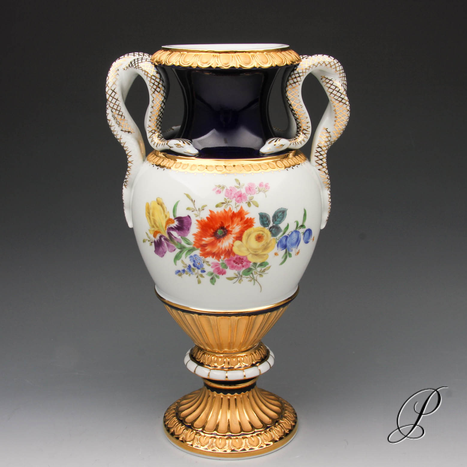 Prunkvase Meissen Kobaltblau mit Blumenbukett | Porzellan & Porcelain